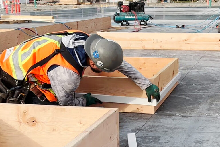 Concrete form release agent Nox-Crete Form Coating prevents bonding